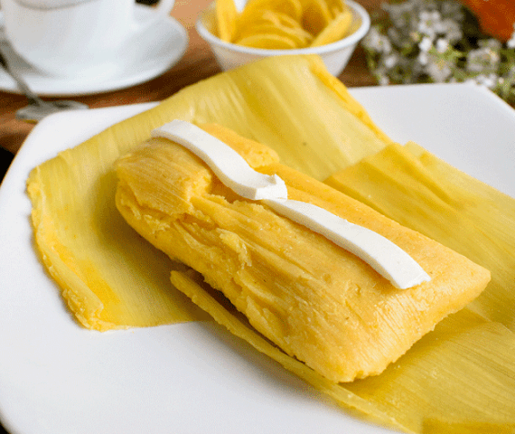 Humitas Con Cafe